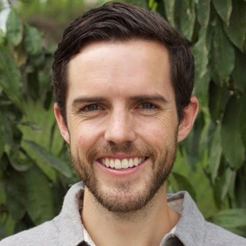 We Raise Foundation Awards Two Emerging Leader Grants - We Raise Foundation